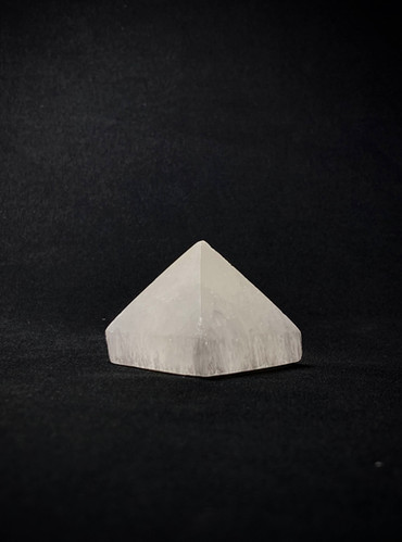 Mini Gemstone Pyramid - Selenite | The Purple Ravens