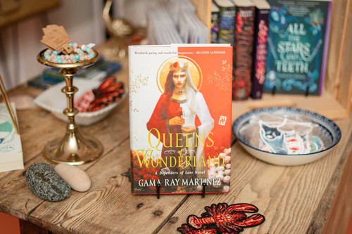 Queens of Wonderland | 35 | THE WANDERING GRIFFIN BOOKHOUSE & SHOPPE