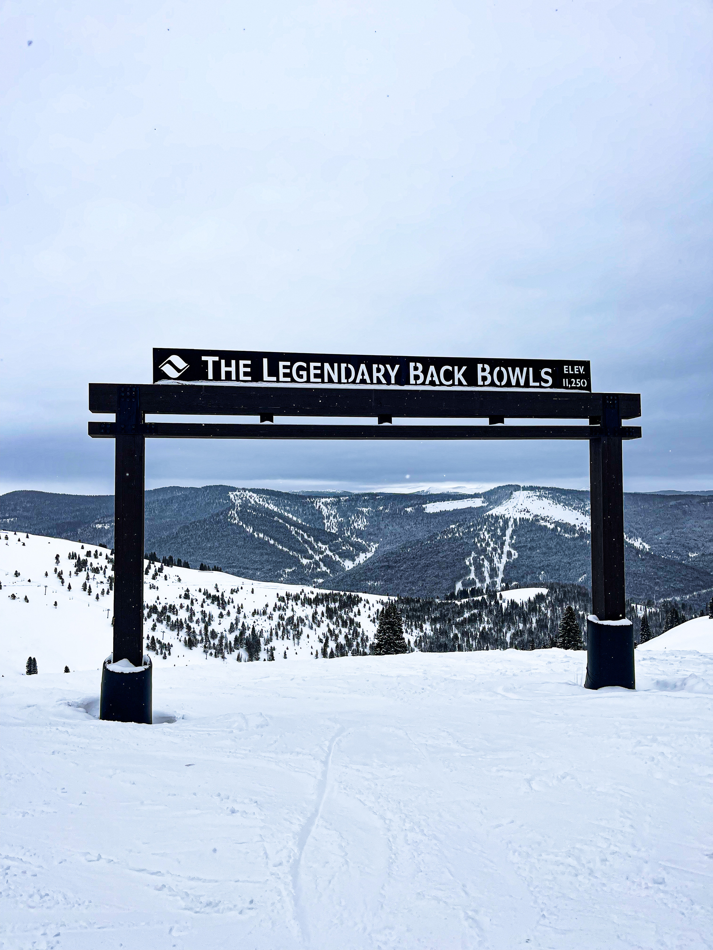 Discover the Ultimate Snowy Vacay Experience at Vail Ski Resort