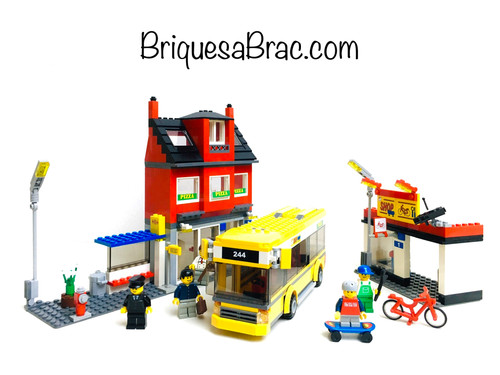 LEGO ® CITY 7641 Le Centre Ville (City Corner) | briquesabrac