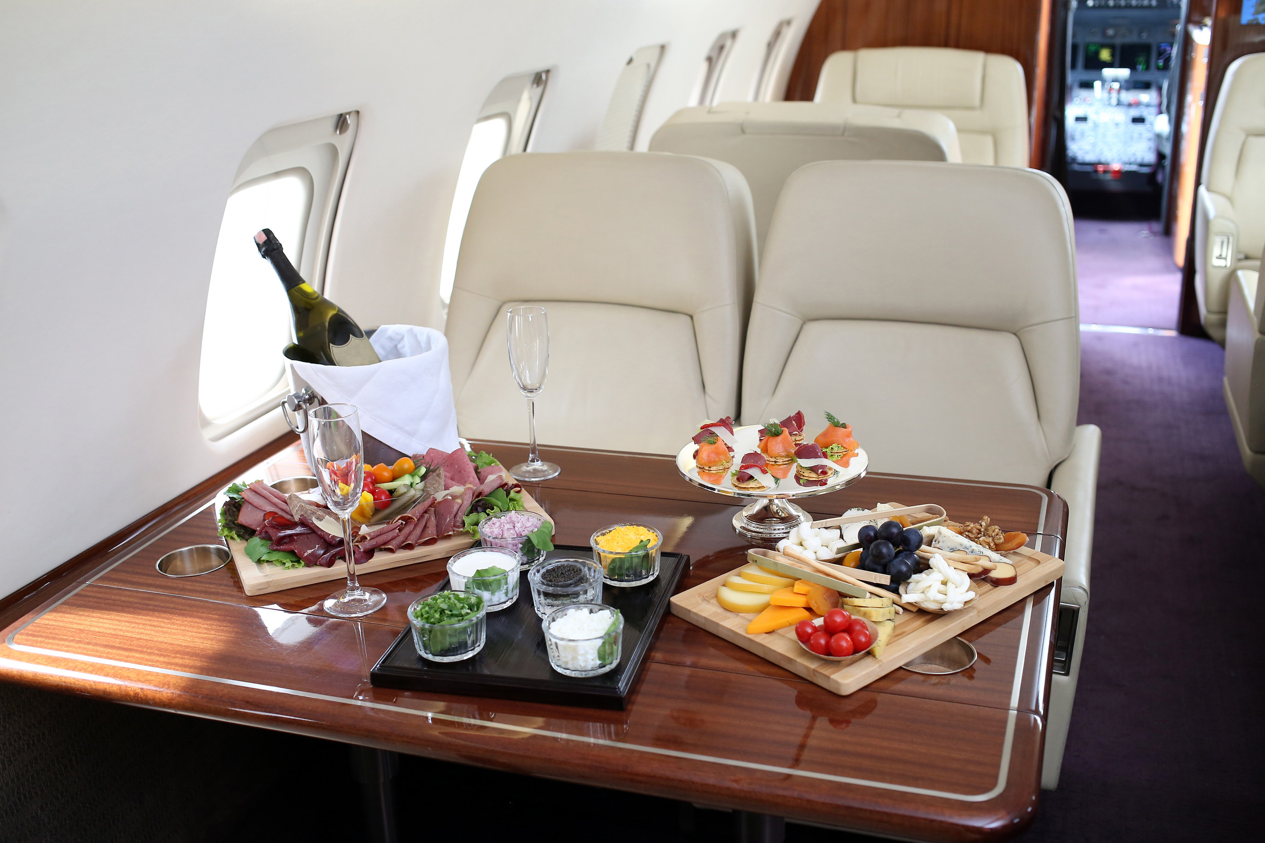 Contact | Private Jet Catering | Inflight Chef Delight
