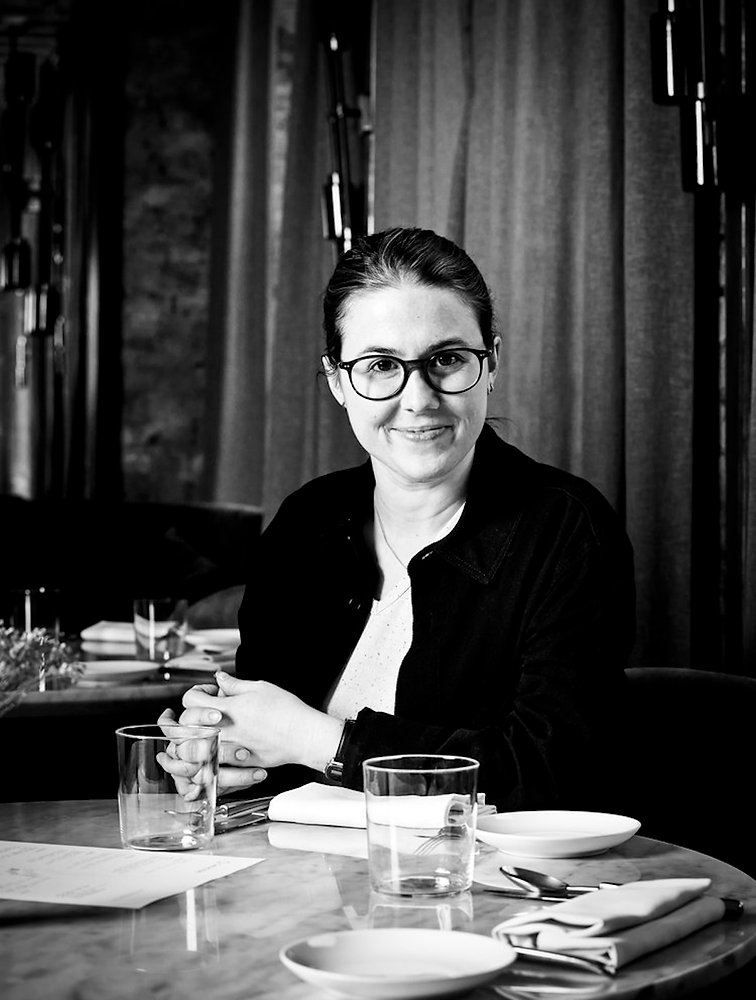 Stepping Out of Her Father’s Shadow: Emily Roux, Caractère