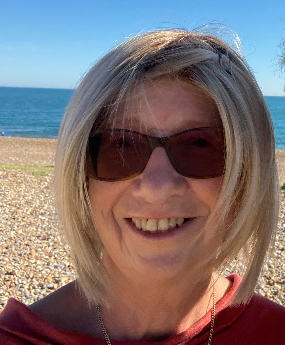 Barbara Howden | Adur Art Collective