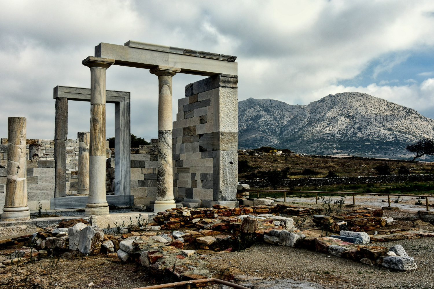Visiting Naxos, Greece: Exploring the Island of Hidden Treasures