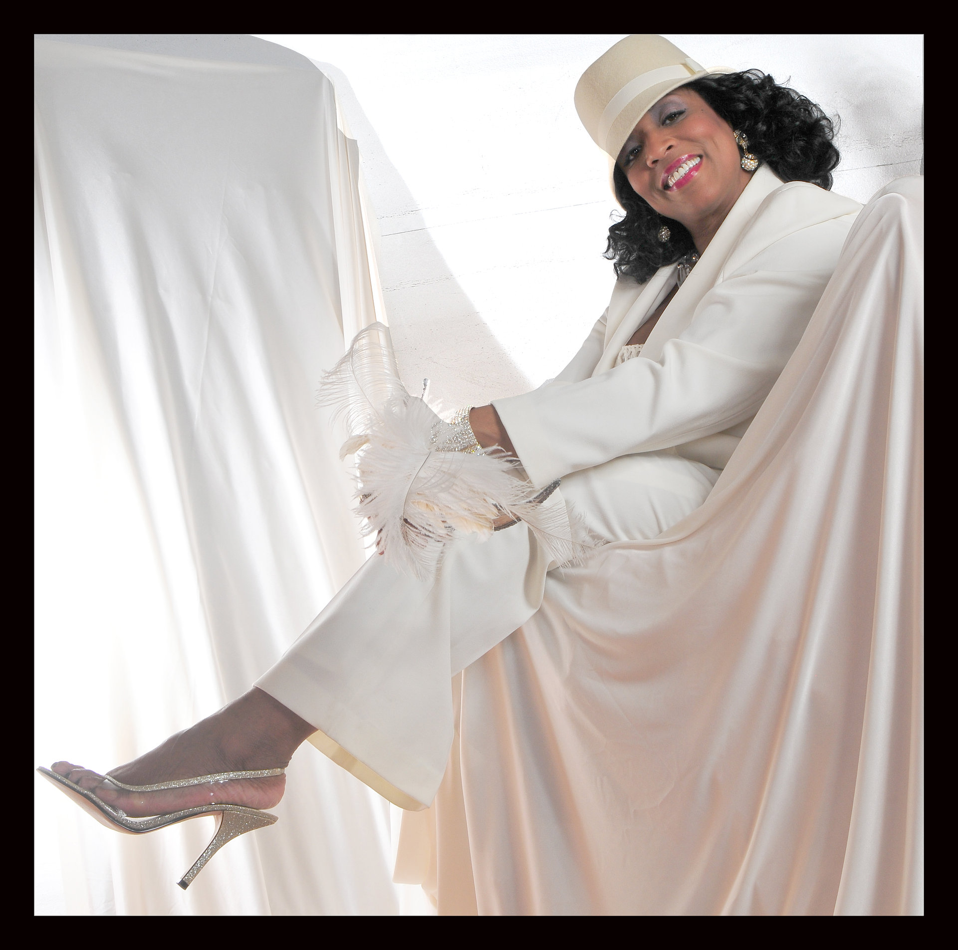 Professional Entertainer Actor Singer Actress | E.Faye Butler