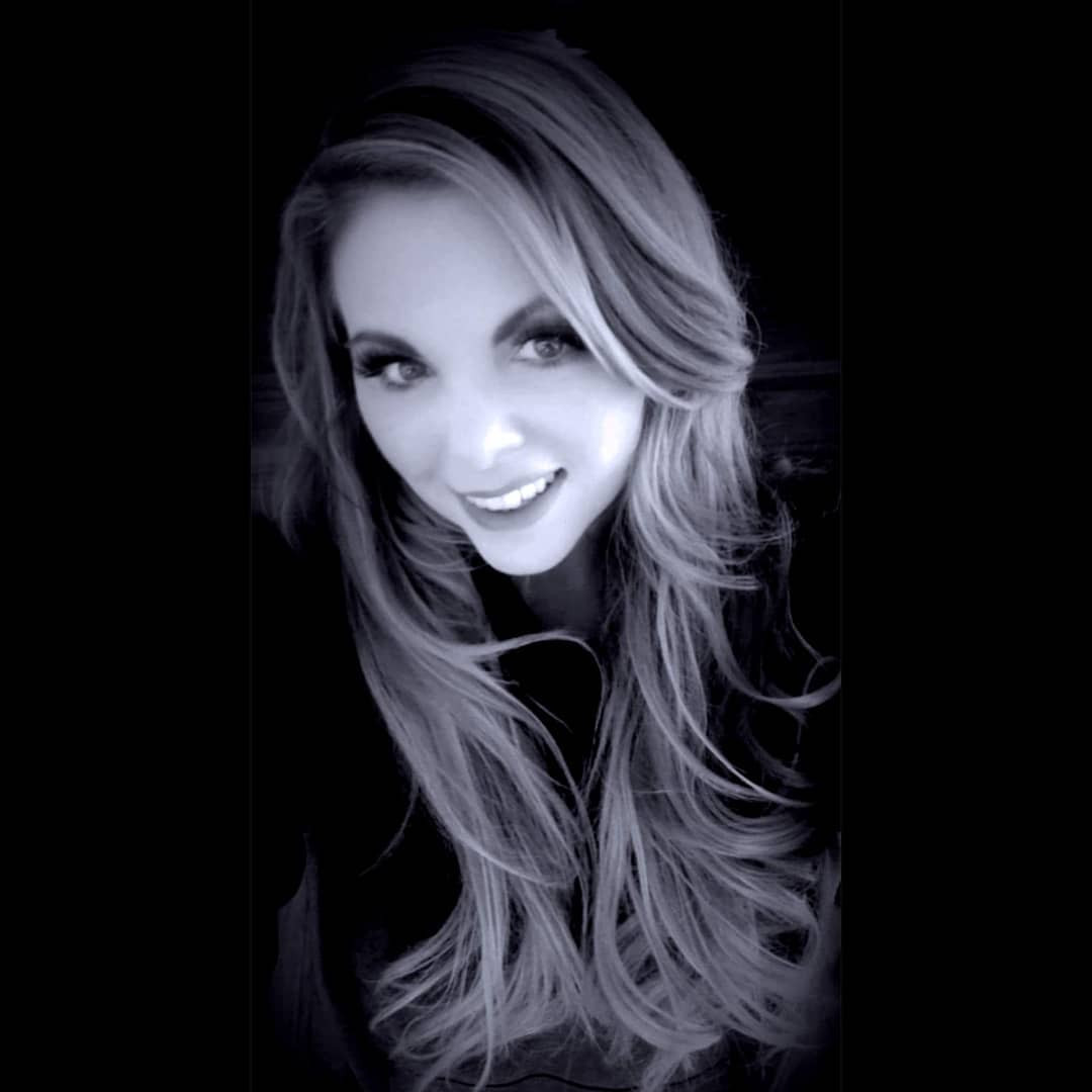 Robin Mckenna's Instagram, Twitter & Facebook on IDCrawl