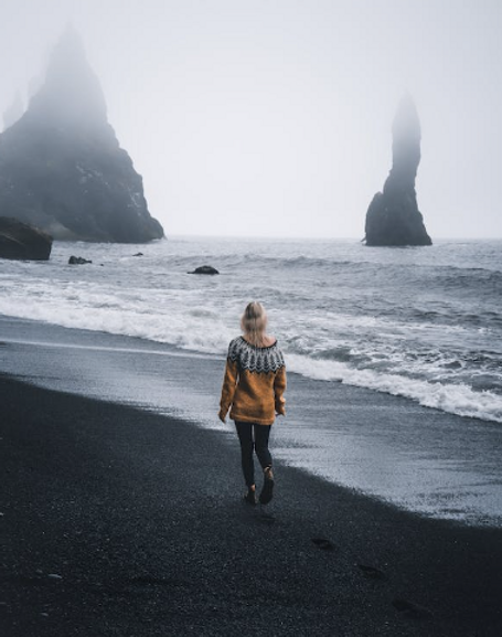 How To Overcome Loneliness When Dating in 2024
