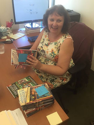 CONTACT | lynncahoon