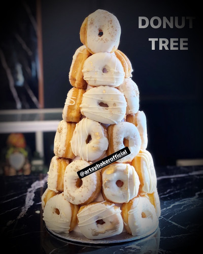 Donut Trees | Artsy Baker