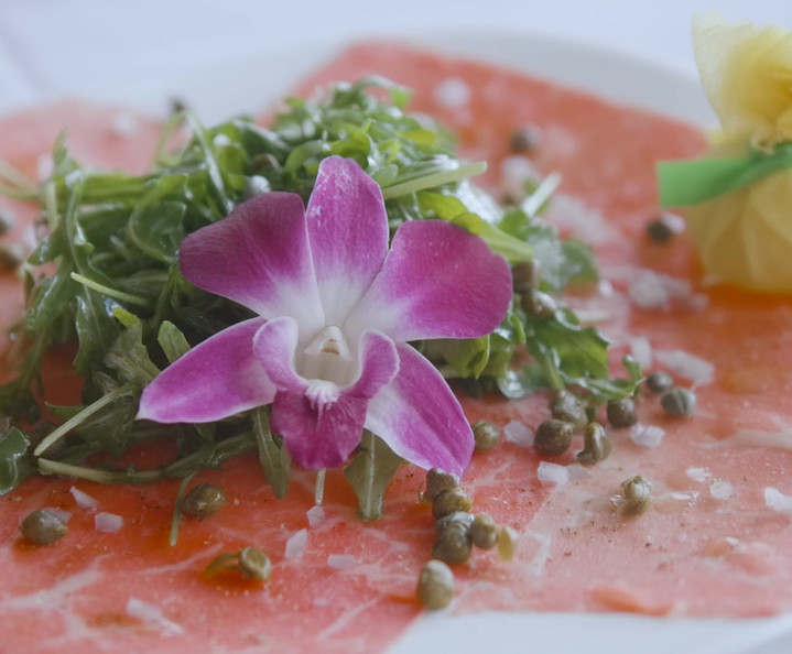 HAPPY HOUR | The Signature Prime Steak & Seafood