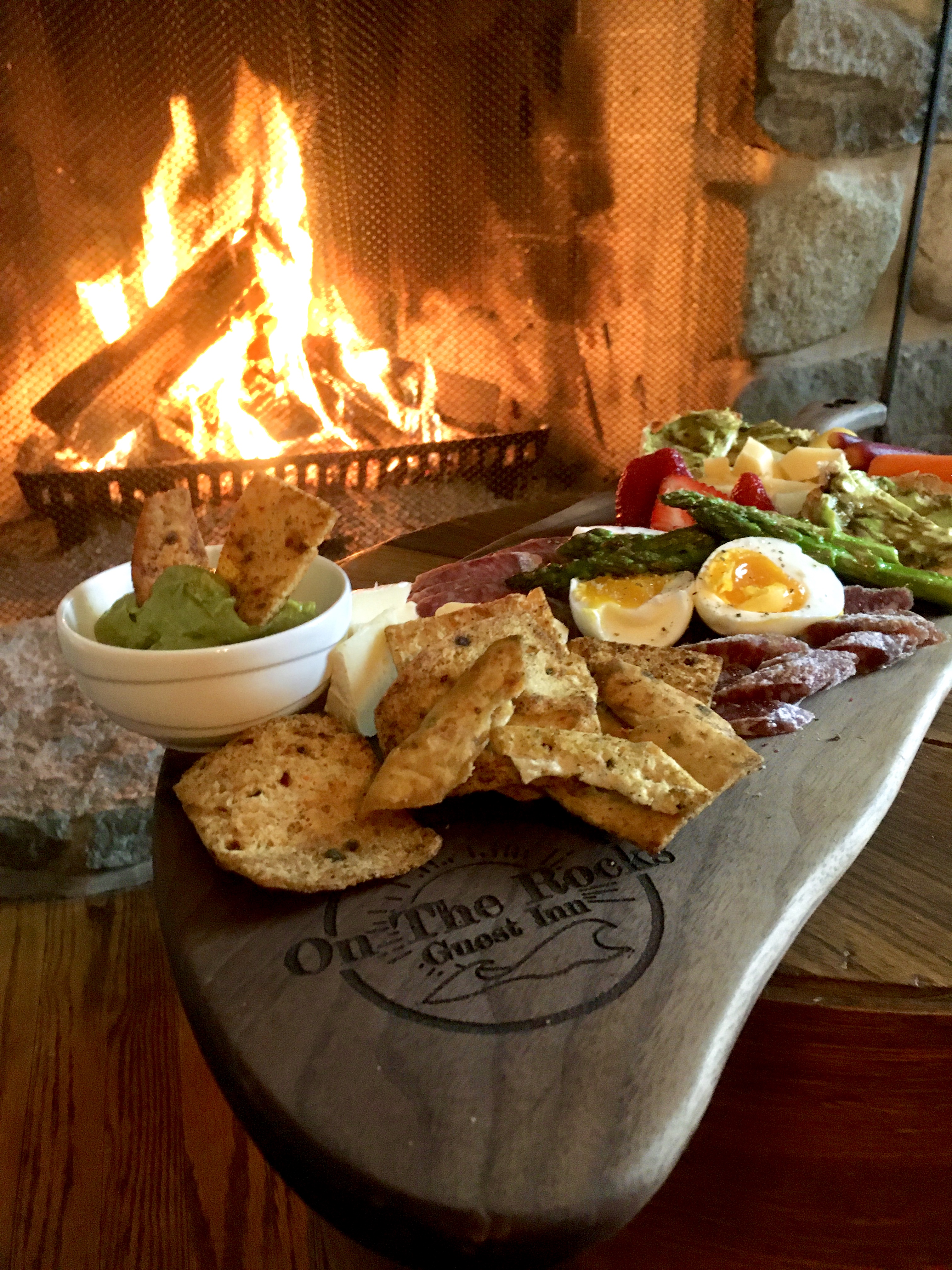 On The Rocks Guest Inn - Photo Gallery