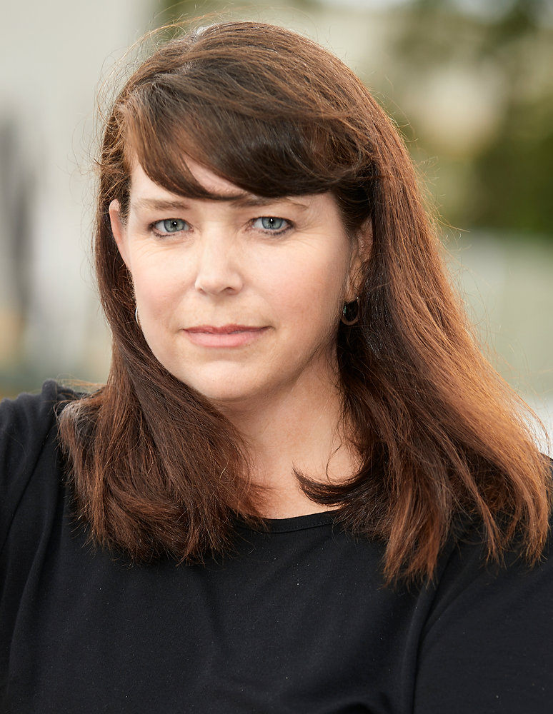 Amy Lyn Howell joins "Mama!"