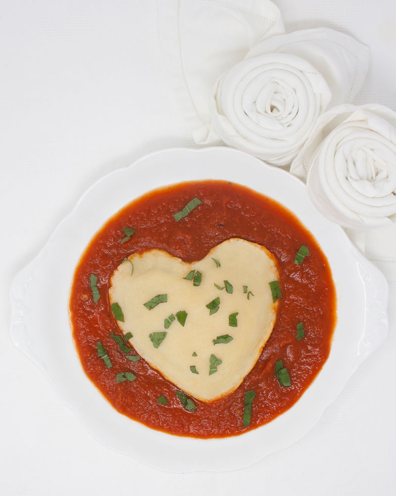 OVERSIZED HEART-SHAPED RAVIOLI