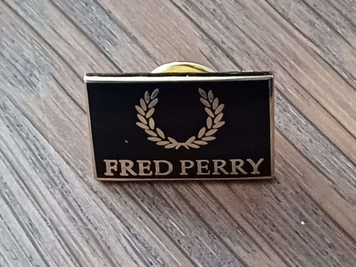 Fred perry black badge | the-last-resort