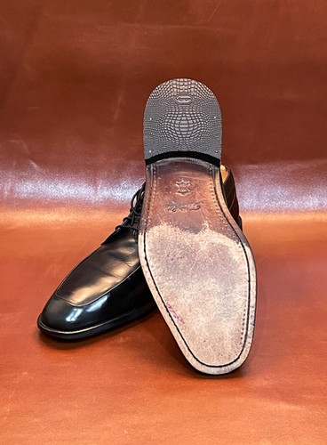 Vibram Rubber Heels | Aram The Cobbler