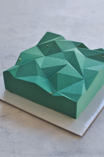 Triangulation | T.A.I.P CAKE