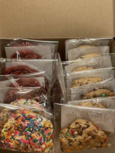 Split Box | MiaBella Bakery