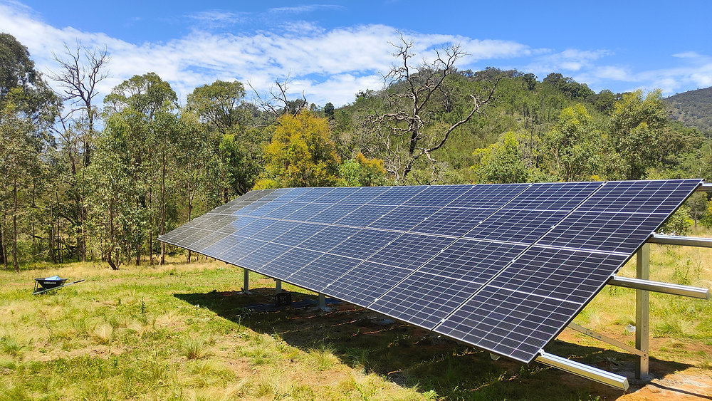 The HV Battery Advantage: Revolutionizing Off-Grid Energy Systems