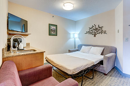 Rooms | Quality Resort Chateau Canmore | Canmore Hotel Rooms