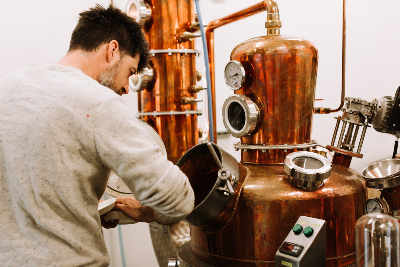 About Us | Reed & Co Distillery
