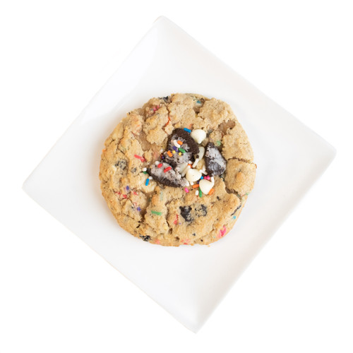 Confetti Oreo Cookies | Mckayla Marie Sweets