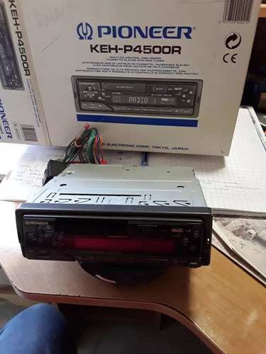 Auto radio PIONEER KEH P 4500R | https://gilou1957.