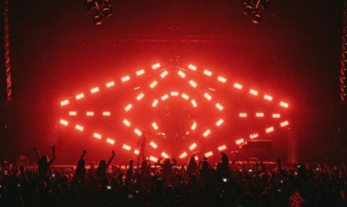 Slander Returns to Red Rocks: Thrive Tour!