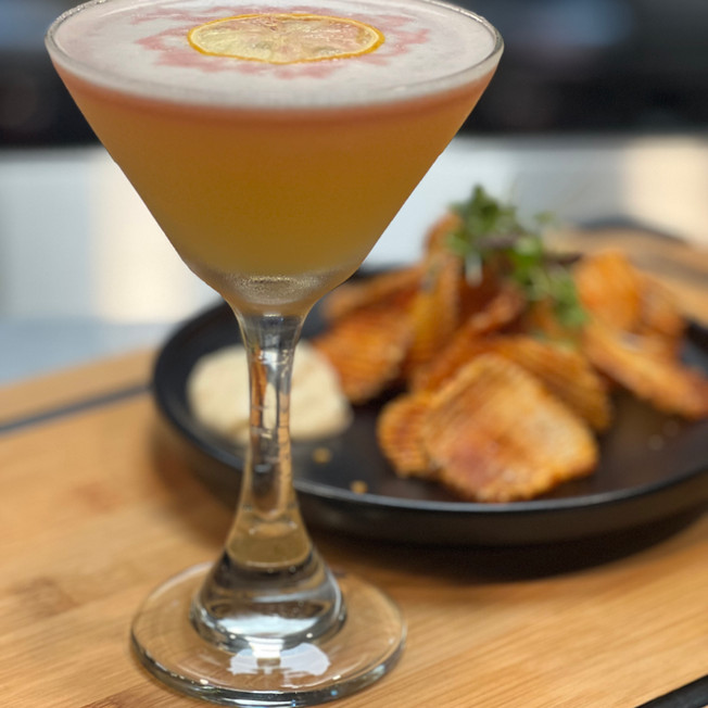 Viñas Wine & Tapas | Food | Drink | Music | New Haven | 85 Orange ...