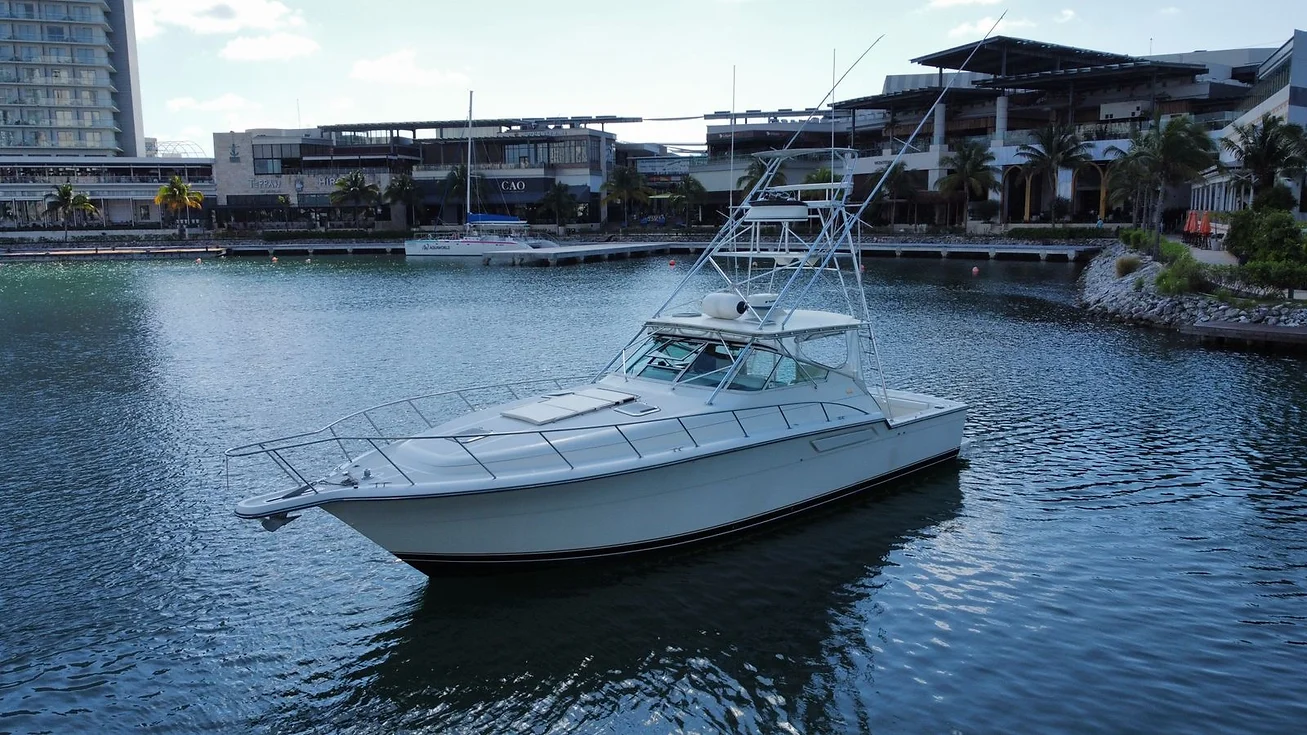 43 FT TIARA | Plan B