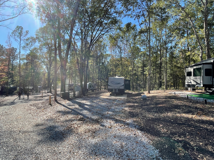 Luxury Cabins & RV Sites | Hartwell Cabins & RV