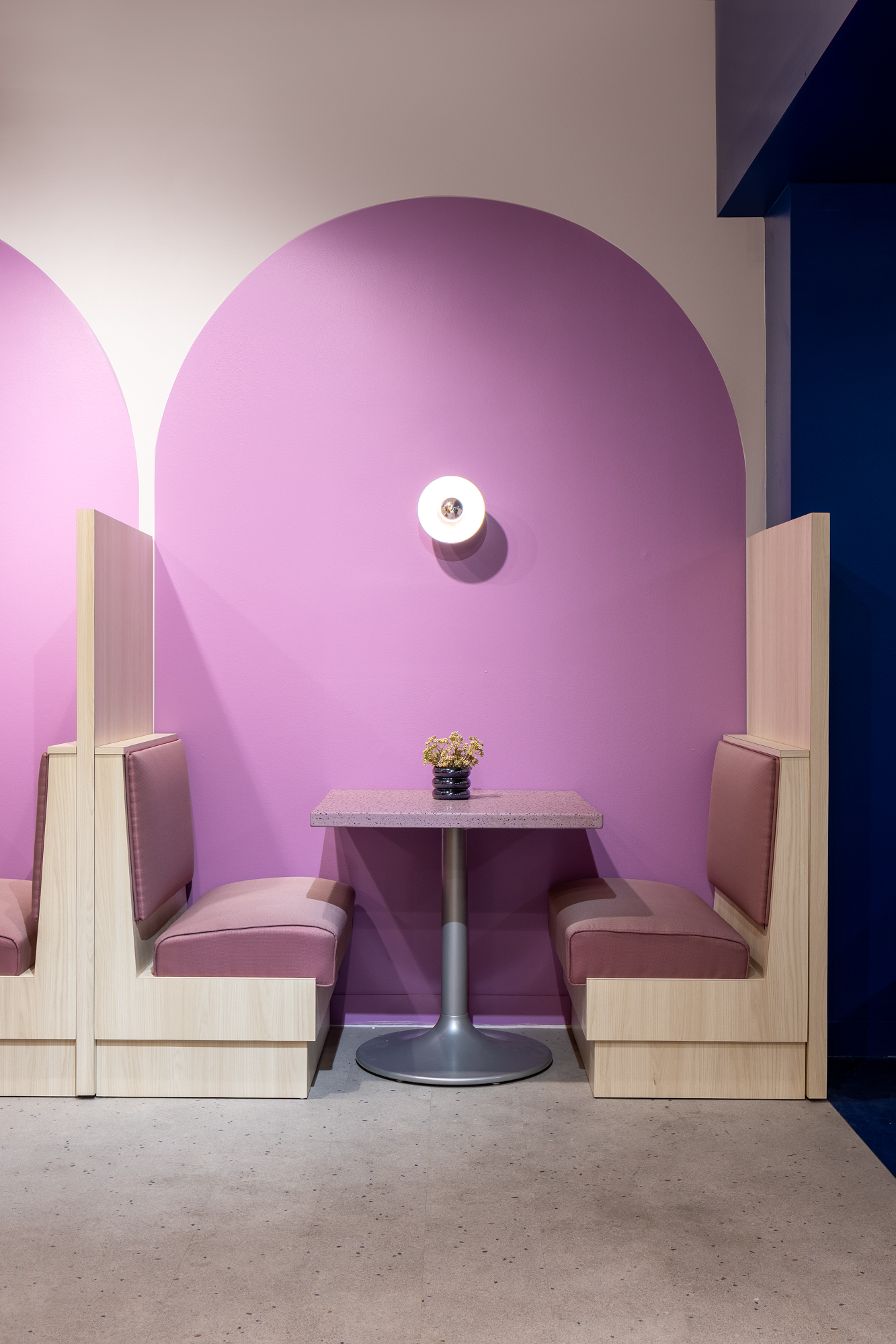 Furniture Lab: colorful customization