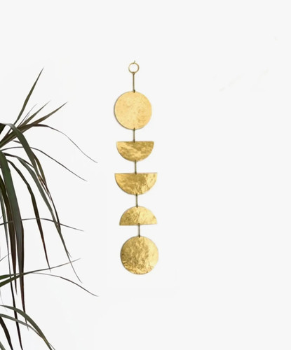 Balance: Wall Hanging | Capacity