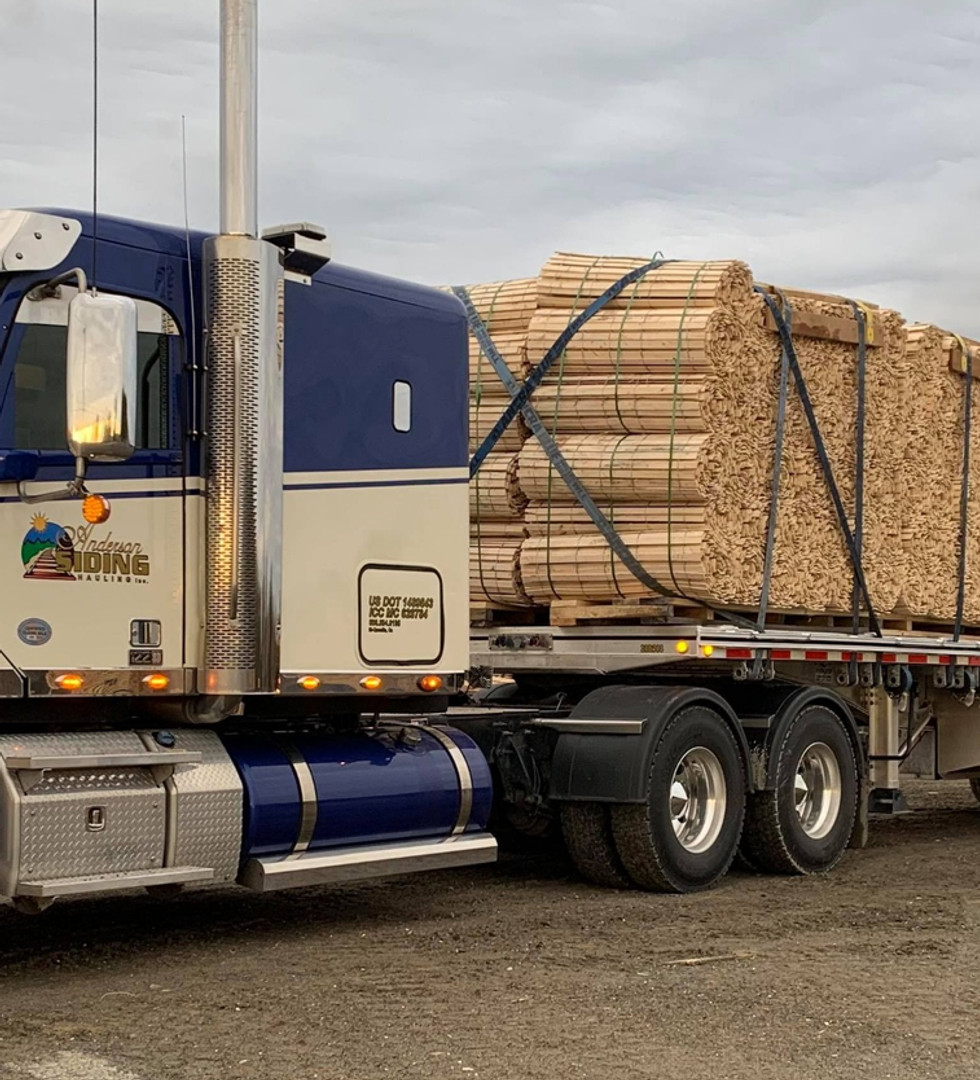 Flatbed Hauling | Anderson Siding Hauling Inc. | Nouveau-Brunswick