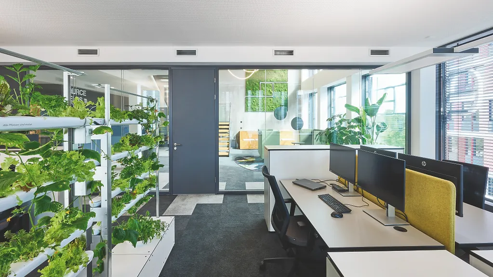 BEST WORKSPACES - NATURE AT HEART