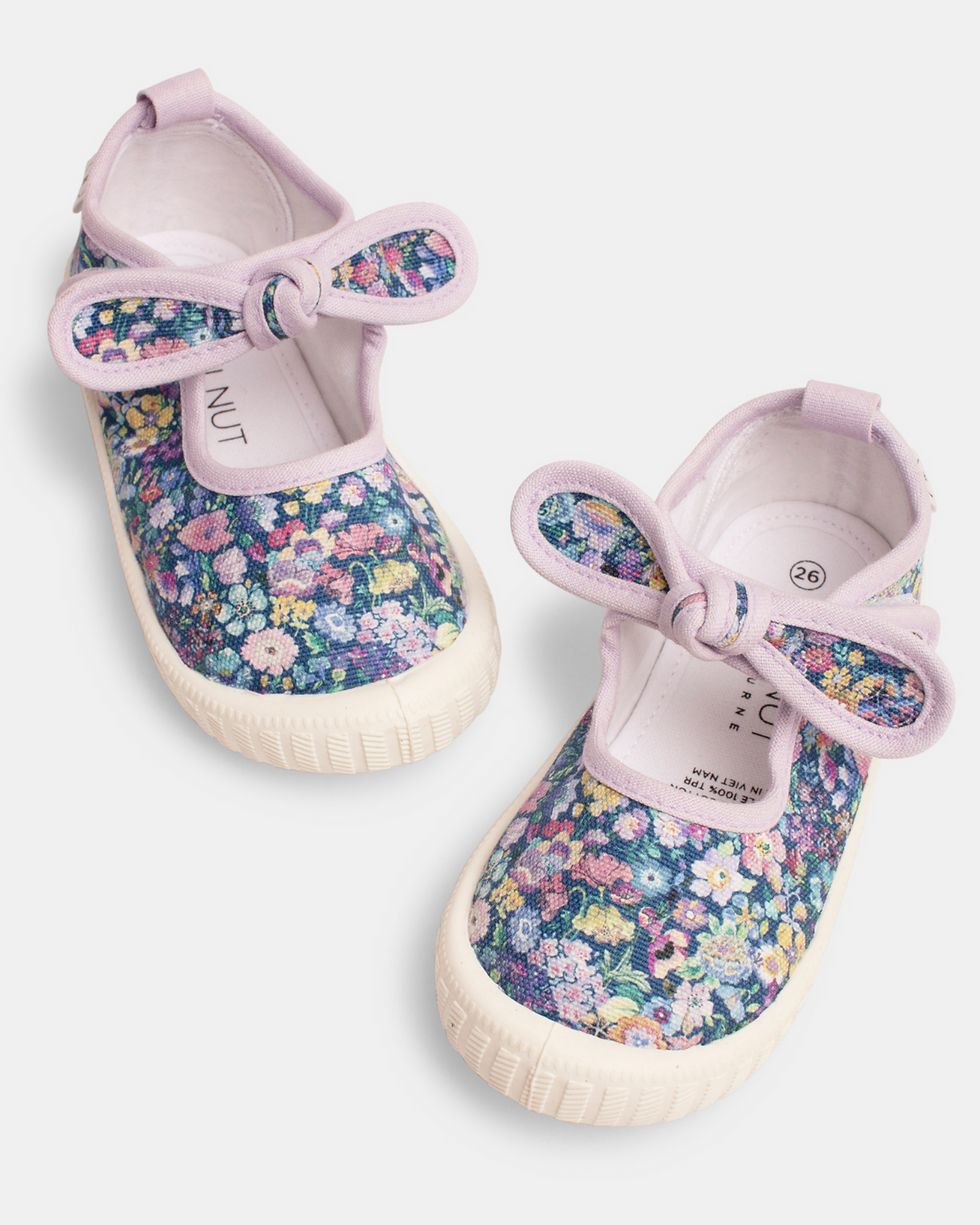 패션 & 신발 | HOJUNUNA