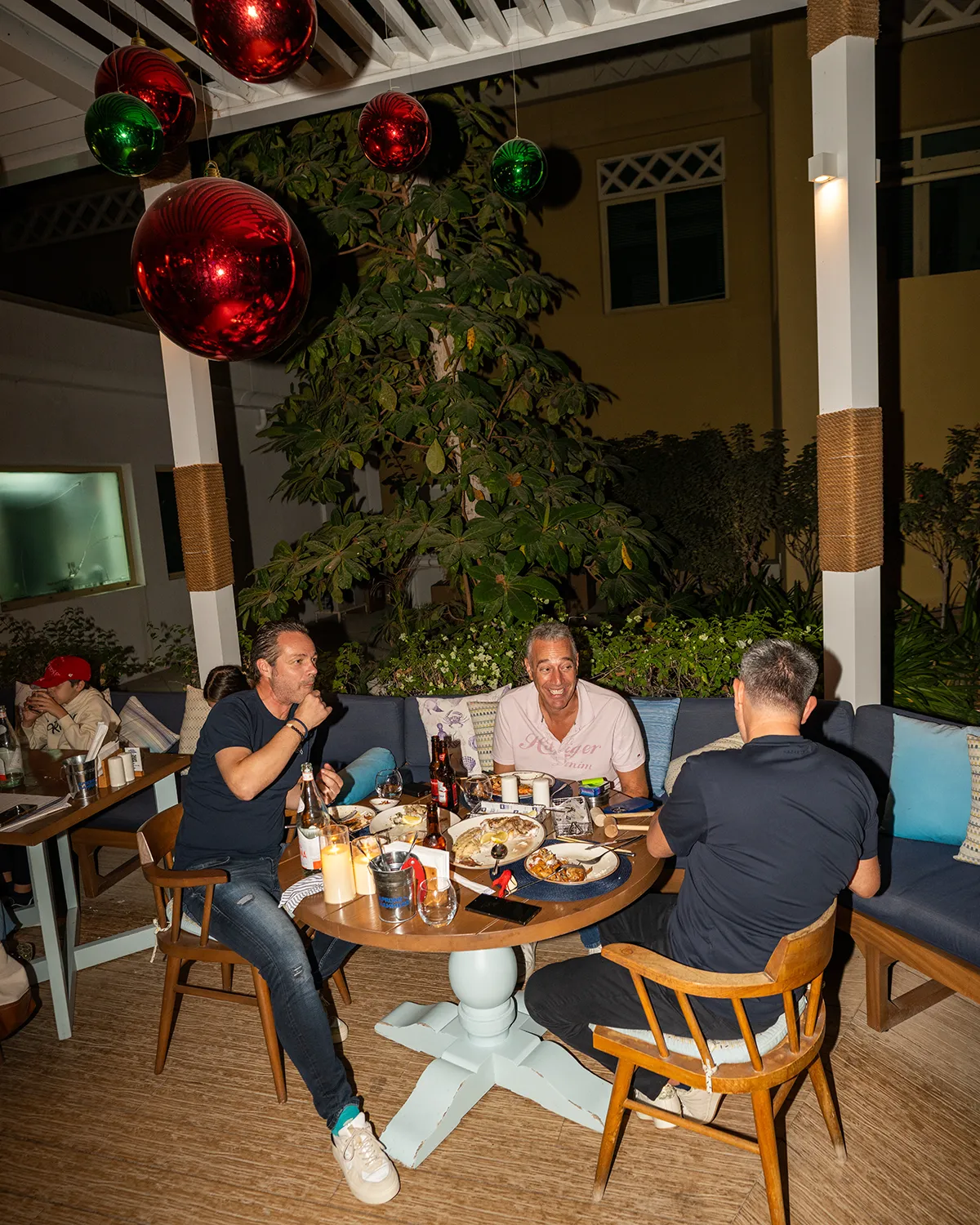 Paella, Palomas & Seafood Nights at Aprons and Hammers Beach House