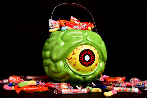 Trick Or Treat Brain Bucket | BrianBrain Studio