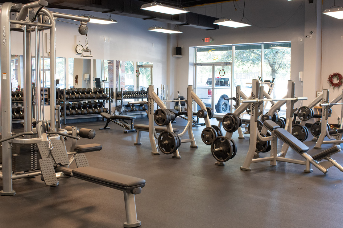 FACILITIES | Momentum Fitness