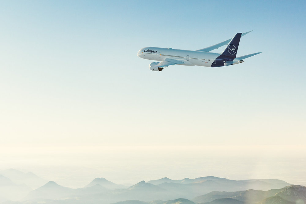 Lufthansa Group Upgrades Airbus A320 Fleet with Real-time Flight Path Data