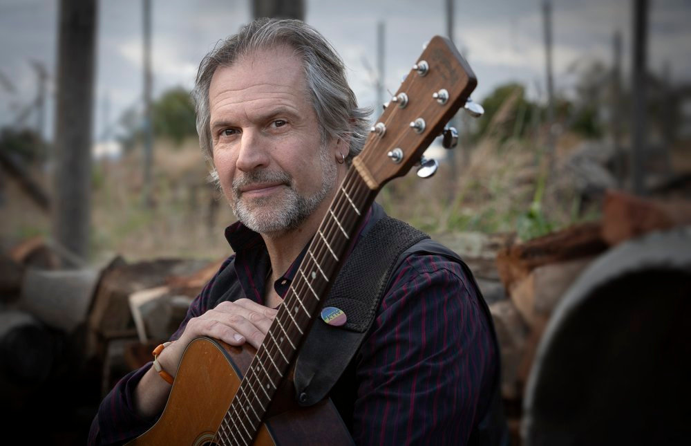 Richard March & Amee Chapman | The Side Door