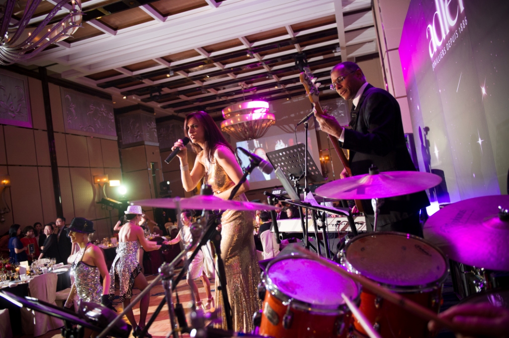 Liza Melfi- Jazz Singer Hong Kong: Professional vocalist: Liza Melfi