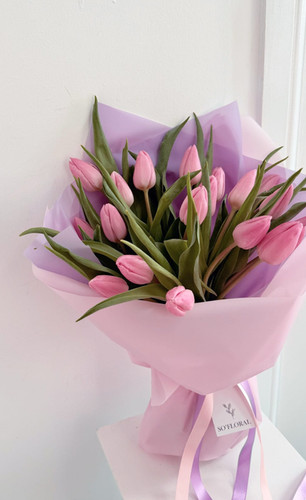 Tulip Wrap Bouquet | So'floral Ltd : Where We Are More Than Just ...