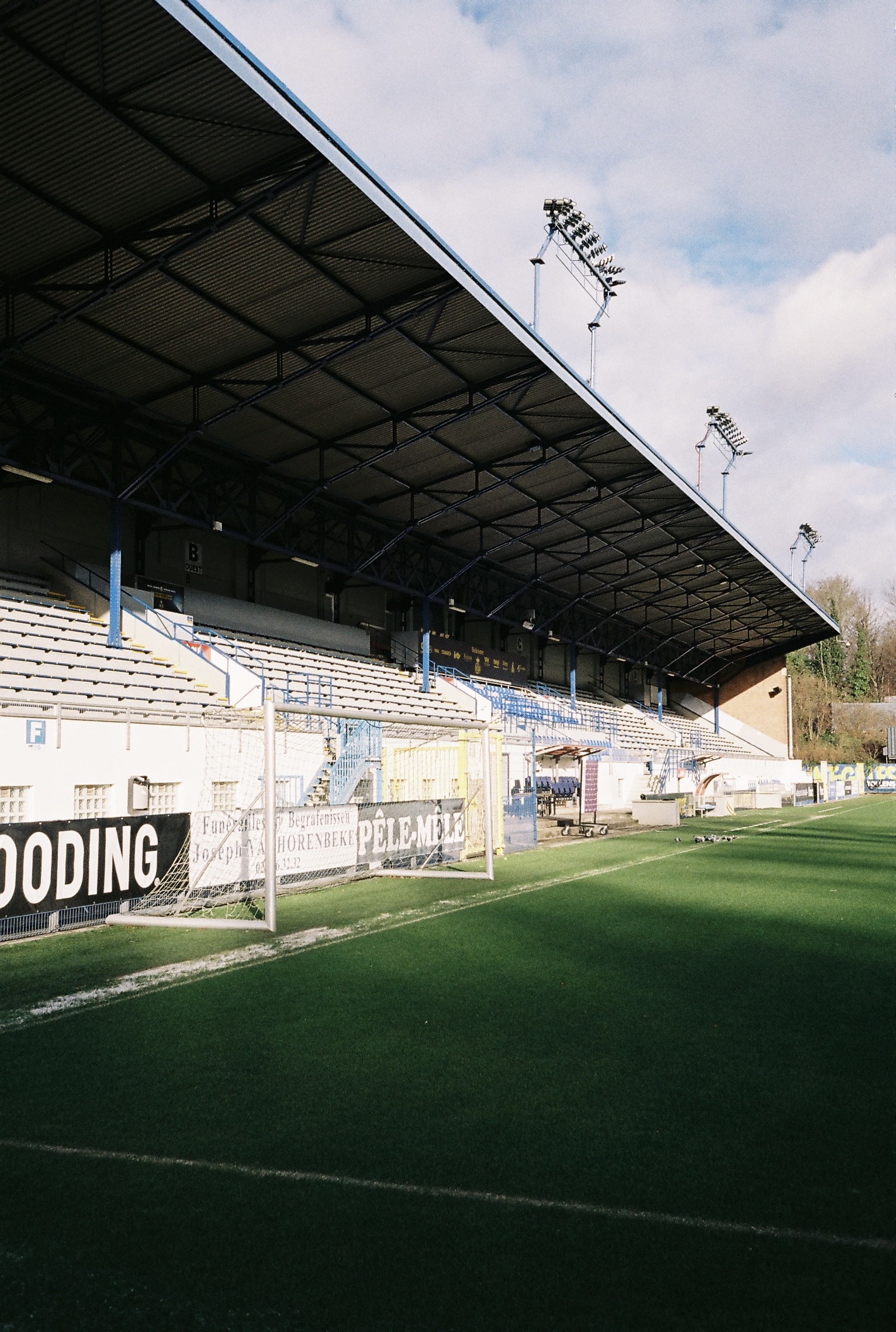 Stadium Tour : Royale Union Saint-Gilloise, Stade Joseph Marien ...