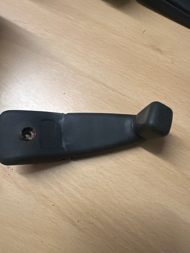 VOLKSWAGEN GOLF MK2 GTI SUNROOF HANDLE | Aandpclassics