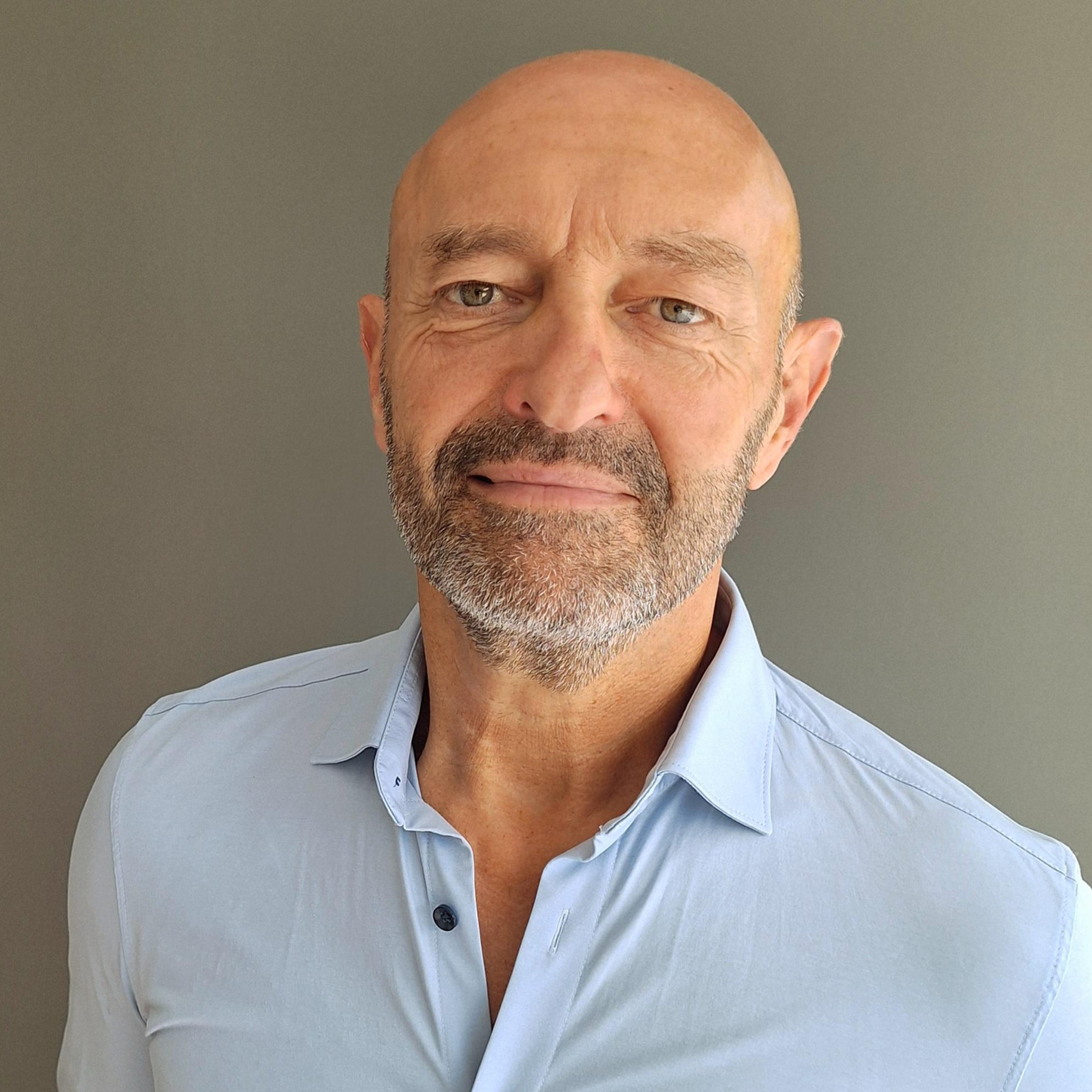 Book Keynote Speaker Dirk Coomans