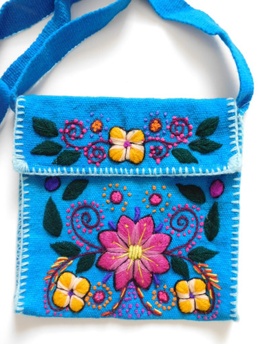 Chuspa - Andean Floral Design | ethnoco