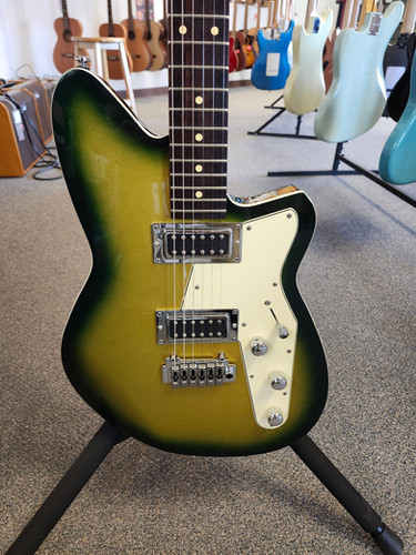 Mint Used 2023 Reverend Jetstream RB (Displayed @ NAMM) Citradelic ...