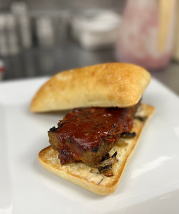 The Gruff Plates + Pours | ARG