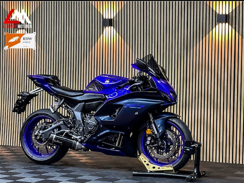 Yamaha R7 - 2023 - A2 / 35 KW - Leovince | Leigraaf Motoren