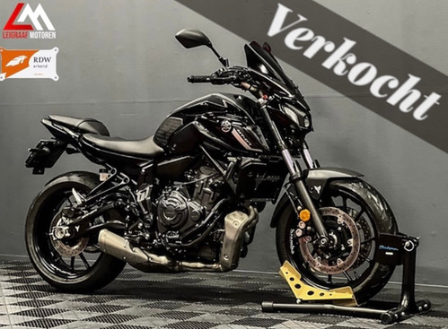 Yamaha MT-07 - 2023 - Pure Black - Garantie tot 2025 | Leigraaf Motoren